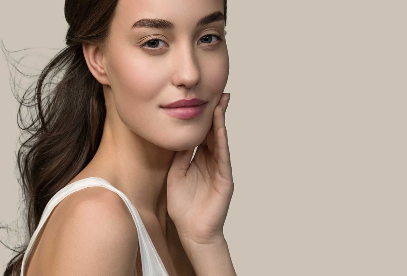 women in 30s | Clinetix